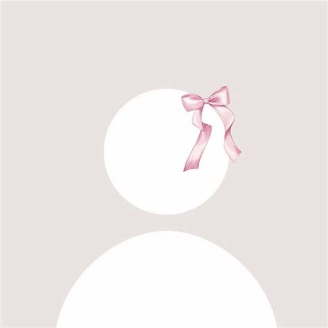 Profile Picture With A Bow