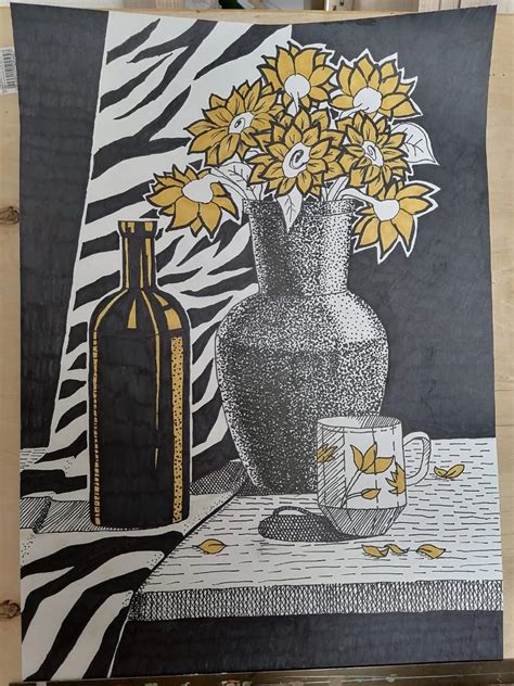 Натюрморт с маками и зебриной полосой