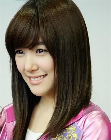 Cute Medium Haircuts For Teenage Girls With Side Bangs
