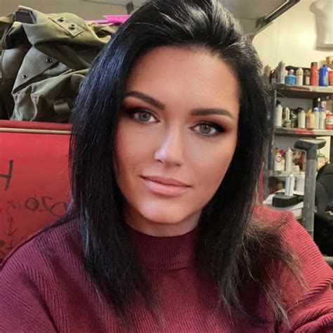 Valerie Peterson Valerieap7 • Threads Say More