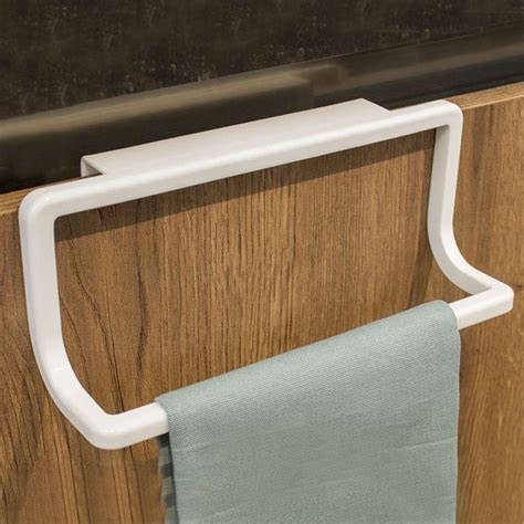 מתלה מגבת לתליה על דלת לבן מפלסטיק נישה Nisha