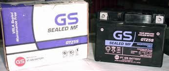 SOLUSI BATTERY Cara Servis Aki Kering Motor Dan Mobil