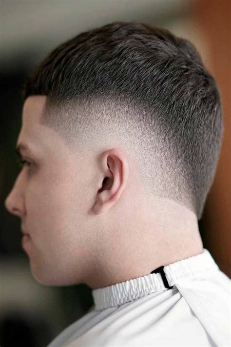 35 Burst Fade Haircuts For Men Hair Cuts Mens Haircuts Fade Burst Fade