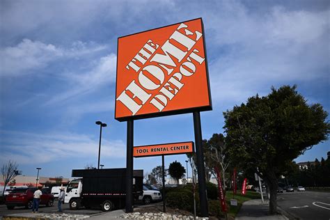 Run To Home Depot For Their Patio Furniture Memorial Day Sale Parade