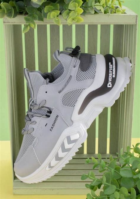 Супер кроси — ціна 580 грн у каталозі Кросівки Купити жіночі речі за доступною ціною на Шафі