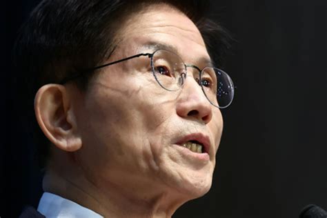 신민아♥ 웨딩드레스 김우빈♥ 슈트… 결혼 발표만 남은 톱스타 커플