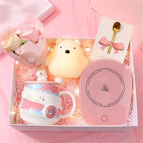 T Boxes ของขวัญวันเกิด กล่องของขวัญที่มีประโยชน์จริงๆ ของที่ระลึกสำหรับเพื่อนสนิทของคุณ