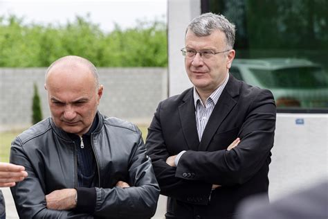 გარემოს გარემოს დაცვისა და სოფლის მეურნეობის სამინისტრო უკვე წლებია ფერმერების საჭიროებებზე