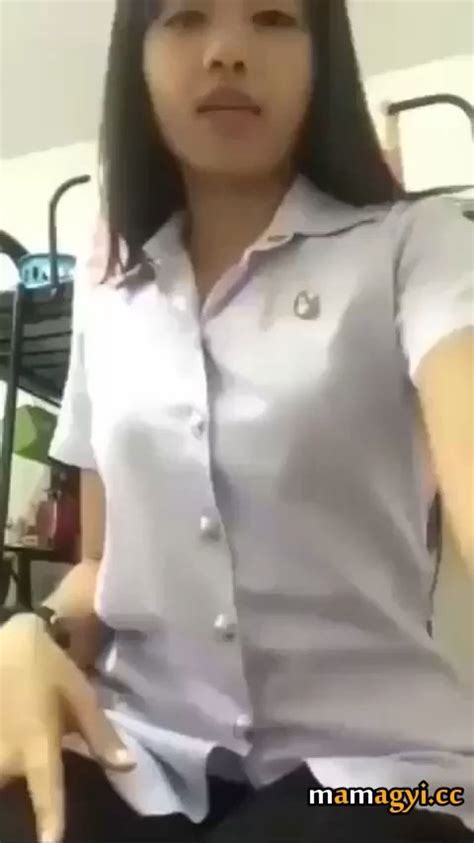 ကျောင်းသူအကိတ်မလေးထန်နေတာs Myanmar Sex Story