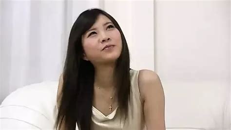 Japanische Brünette Hausfrau Miyu Shiina Hat Oralsex Mit Einem Ex