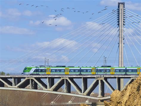 Uk Emr Unveils First Refurbished Class 158 Train Railway News