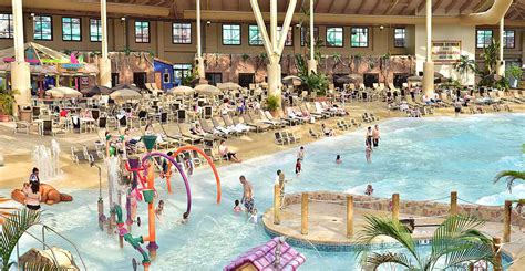 Wilderness Wisconsin Dells Enormous Indoor Water Park