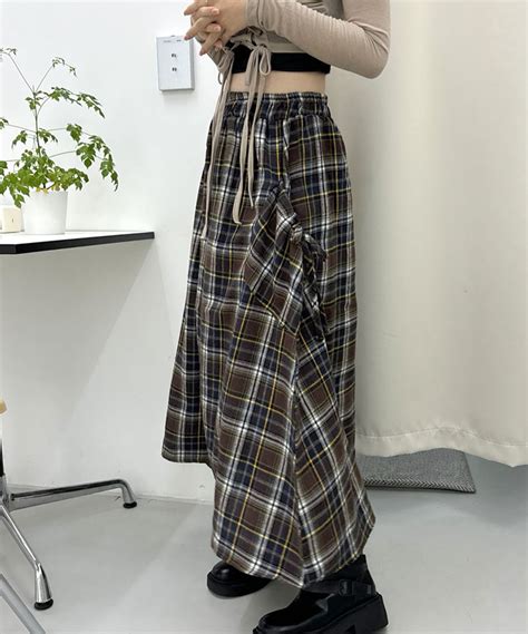 멜로우데이 2color신상 로논 체크 포켓 스커트 롱치마 체크치마 체크스커트 치마 리본 포켓치마 플레어 가을 겨울 간절기 기모 카고 단풍 빈티지 겨울치마 가을치마