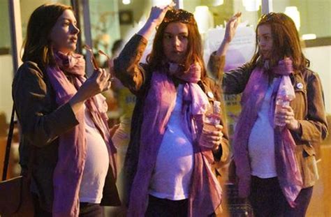 Photos Anne Hathaway Spotted Looking Very Pregnant At The Spa
