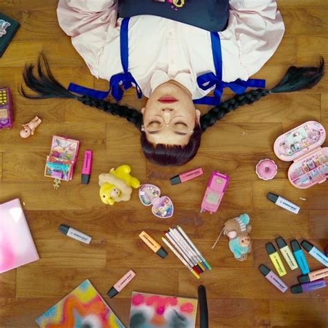 Martcellia Liunic Liunic • Instagram Photos And Videos