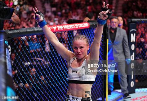 Valentina Shevchenko Of Kyrgyzstan Reacts After The Conclusion Of Her News Photo Getty Images