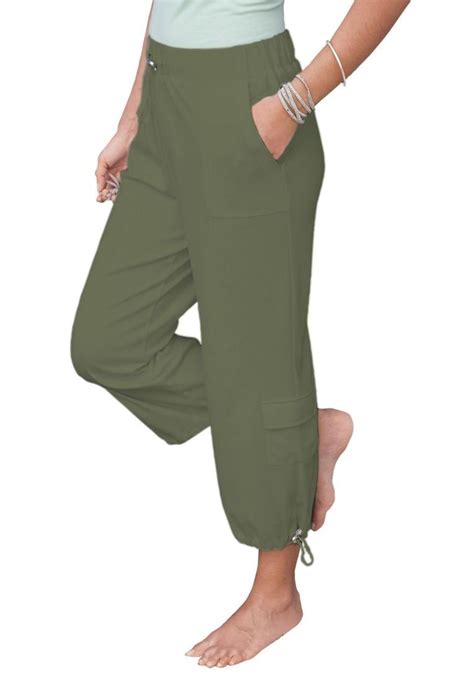 Plus Size Capris
