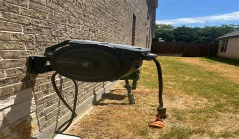 How To Use A Retractable Hose Reel Urbanmatter