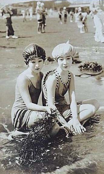 Anything Goes Celebrating The 20s Japanese Photography Vintage