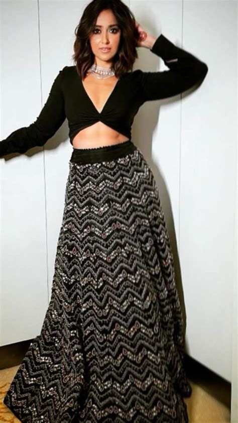 Ileana D Cruz Wedding Outfits Illeana Dcruz Pregnancy Lehenga Look