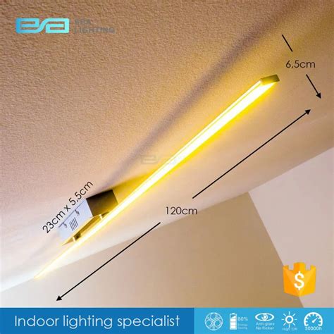 Acrylique et métal en aluminium long lumière moderne led bande plafond lampe Plafonniers