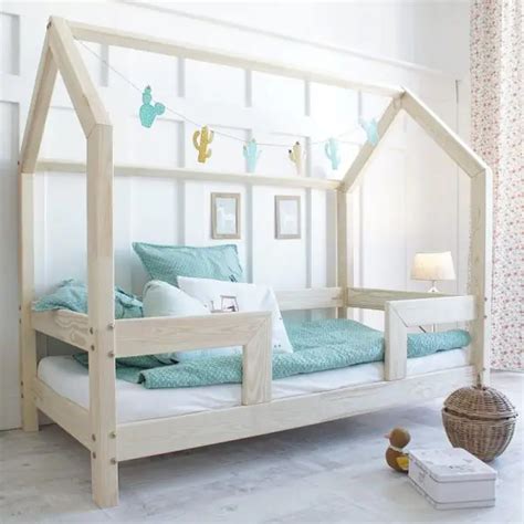 تخت خواب کودک و نوجوان تمام چوب مدل کلبه چوب روس یا نراد کد T19