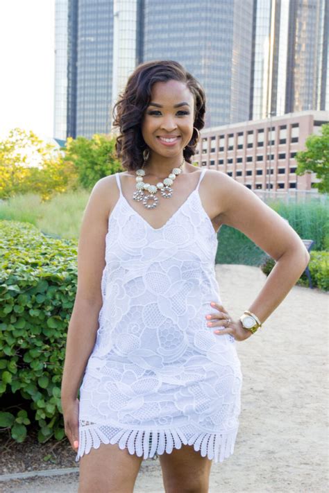 Hot Sexy Terry Ellis Bikini Pics