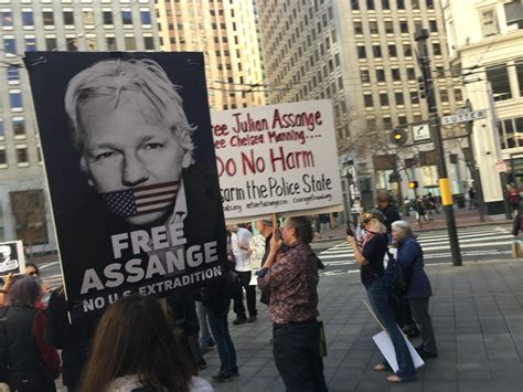 Sf Demands Free Julian Assange And Goes Into Uk Consulate Building Lobby