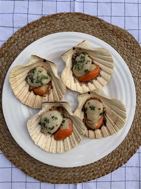 Grilled Half Shell Scallops Cooking Scallops In Their Shell