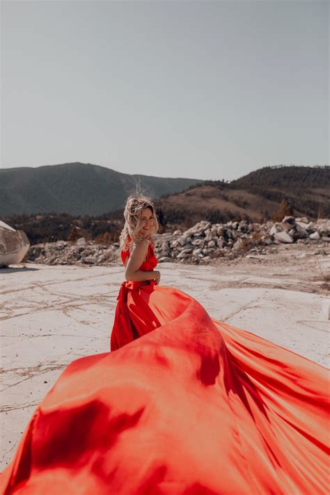 Невеста в красном Невеста Красное платье Платья