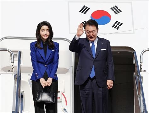 윤 대통령 2박3일 히로시마 G7 정상외교 마치고 귀국길 Sbs Biz