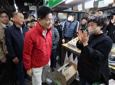 기업하기 좋은 나라 내건 김문수 10대 공약 선관위 제출