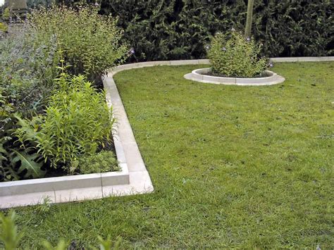 Precast Concrete Edging Blocks