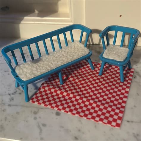 Se Produkter Som Liknar Söt Liten Soffa Och Stol I Bl På Tradera 667425428