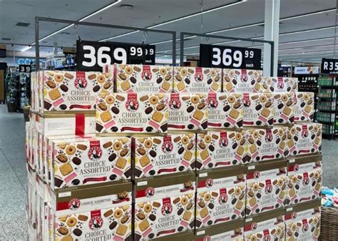 Sa Stunned By R370 Choice Assorted Biscuits Price