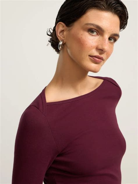 Looks Com Cores Que Combinam Com Vinho Donna Modelli