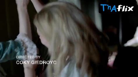 Holli Dempsey Breasts Scene In Harlots