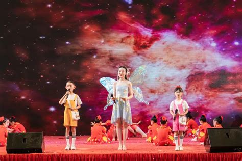 奋进新时代 花开向未来昆明润城学校小学部2023年第九届春之梦校园艺术节群星闪耀光华璀璨 昆明润城学校