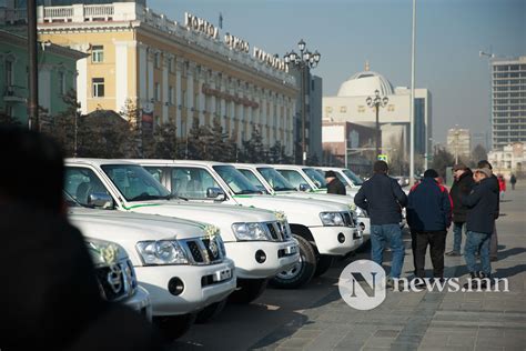 ФОТО Япон улсын Засгийн газраас байгаль орчныг хамгаалахад зориулж 30 автомашин хүлээлгэн өглөө