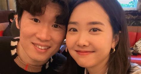 박지성♥김민지 결혼 8년차에도 신혼같네영국서도 깨볶는 달콤 부부