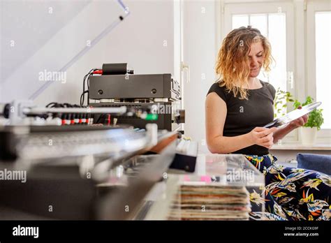 Stereo System Hi Res Stock Photography And Images Alamy