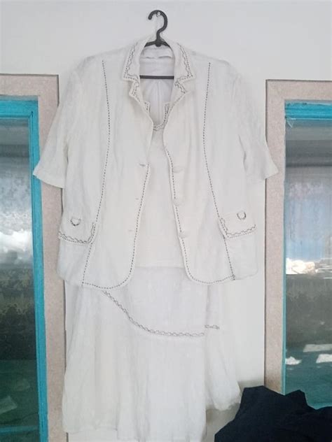 Костюм трійка — ціна 195 грн у каталозі Костюми зі спідницею Купити жіночі речі за доступною