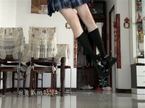 今日人设：jk小萝莉 奥戴丽好笨 奥戴丽好笨 哔哩哔哩视频