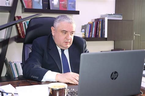 თსუ ის რექტორის მოვალეობის შემსრულებლად ჯაბა სამუშია აირჩიეს როგორია მისი სამოქმედო გეგმა