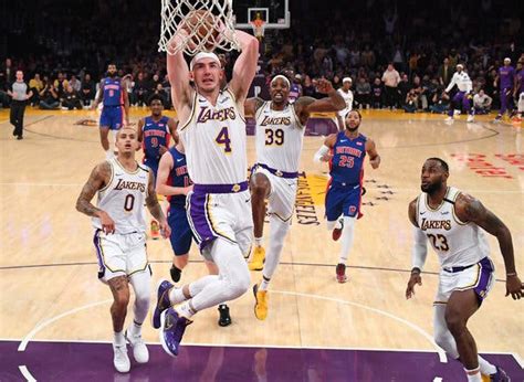 Alex Caruso Dunk Alex Caruso Dunk Over Golden States Warriors Lebron