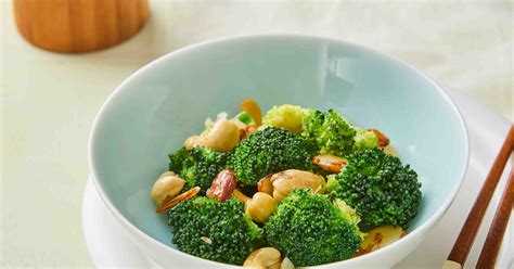 식약처 브로콜리 견과류볶음