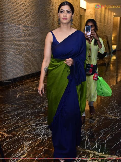 Varalaxmi Sarathkumar Actress Hd Photos Images Pics And Stills Indiglamour Com