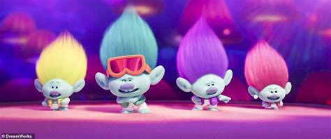 Trolls Band Together Trailer Queen Poppy And Branch Look For The