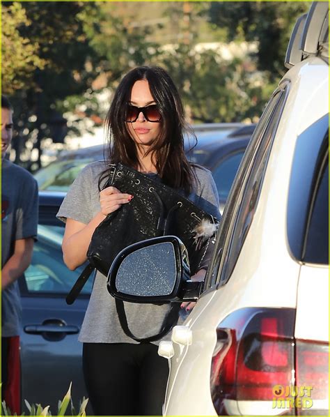 Megan Fox Stays Comfy In Workout Gear At The Movies Photo 3803997