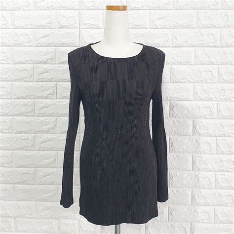 프리여성 플리츠 도톰 라운드 탑 세컨웨어헬로마켓